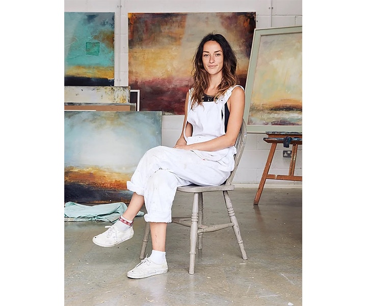 Artist Interview: Oil Painter Georgie Mason - Cass Art